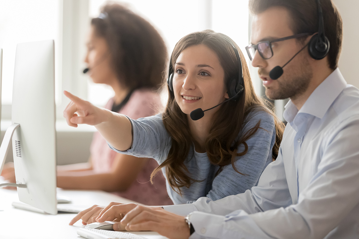 Lợi Ích Của Dịch Vụ Call Center Trong Phát Triển Doanh Nghiệp